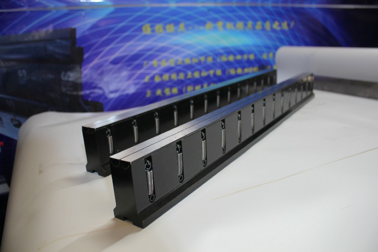 Rolla V die - Press brake punch and dies,punch holders