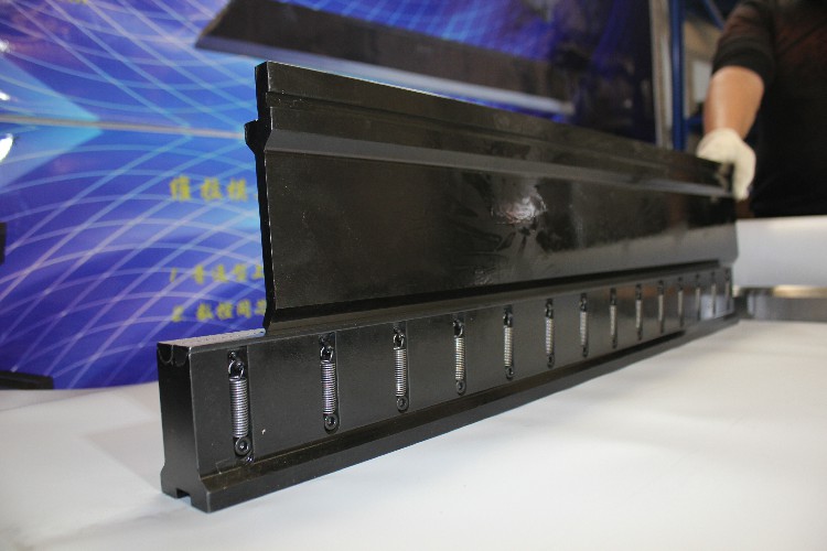 Rolla V die - Press brake punch and dies,punch holders